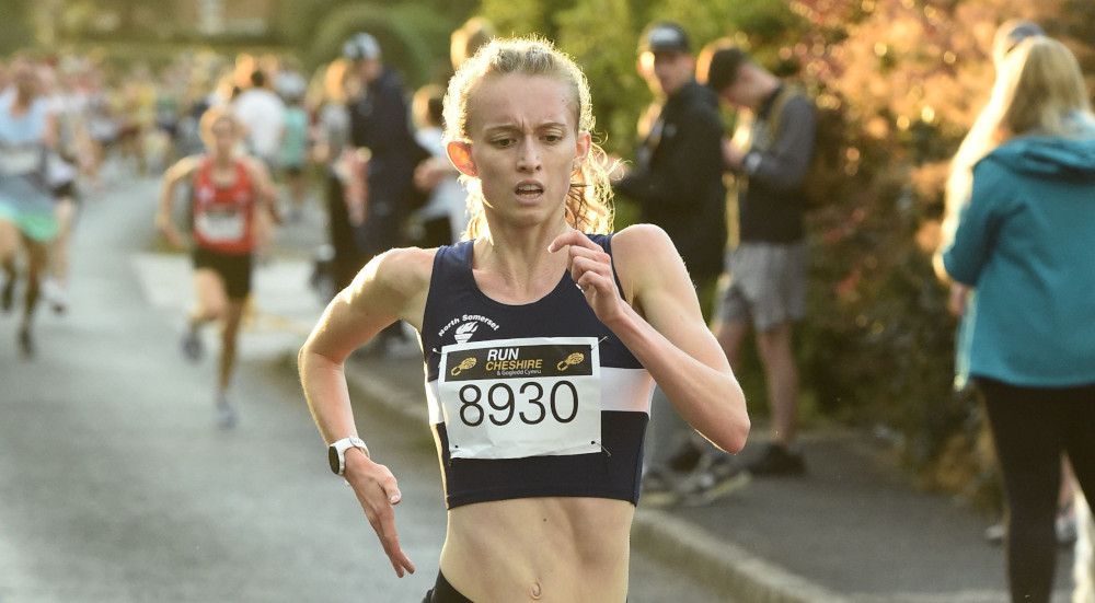 Ellie Wallace and Jack Gray lead the fields at the England 5k Championships - England Athletics