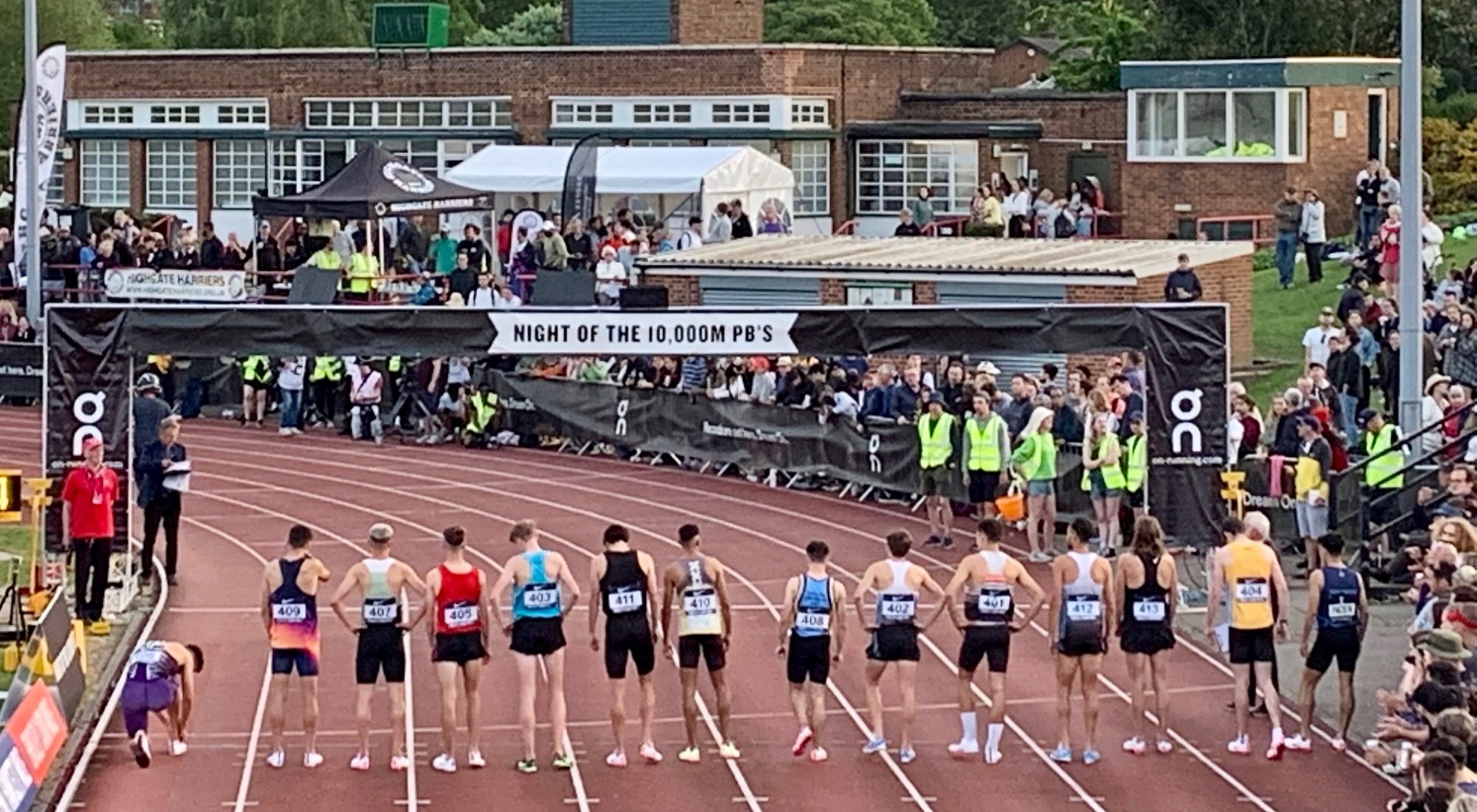 Night of the 10,000m PB's - one month out - England Athletics